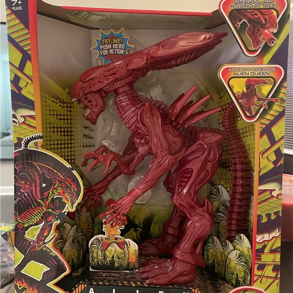 lanard toys | Toys | Deluxe Alien Queen Giaint Poseable Action Creature ...